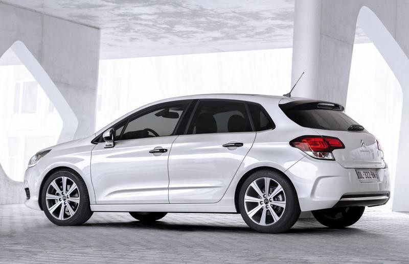 Citroen C4 Hatchback 2015 - opiniones, datos técnicos, precios