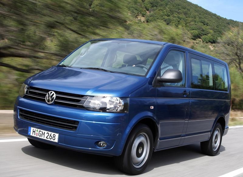 Volkswagen Multivan Minivan / MPV 2010 - reviews, technical data, prices